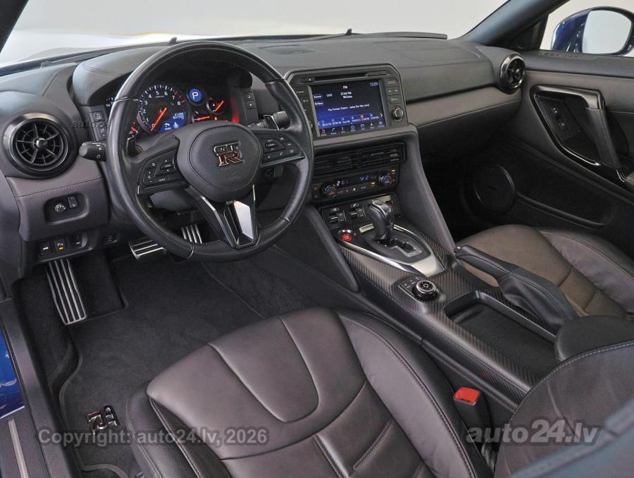Синий Ниссан ГТ-Р 2018 в Таллин, объемом двигателя 3.80 л и пробегом 42 тыс. км за 125000 €, фото 11 на AUTOMOTO.COM.LV