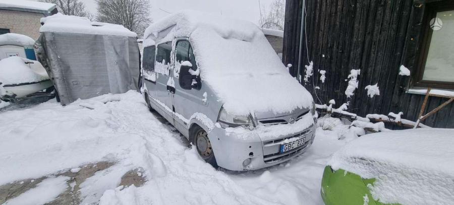 Grey Nissan Interstar 2006 in Vilnius, with an engine capacity of 3.00 L and mileage of 260 thousand km for 1500 €, photo 1 on AUTOMOTO.COM.LV