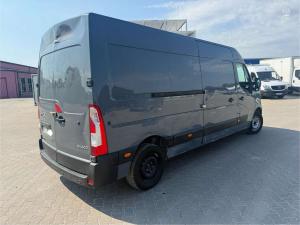 Grey Nissan Interstar 2021 in Kaunas, with an engine capacity of 2.30 L and mileage of 205 thousand km for 5950 €, photo 10 on AUTOMOTO.COM.LV