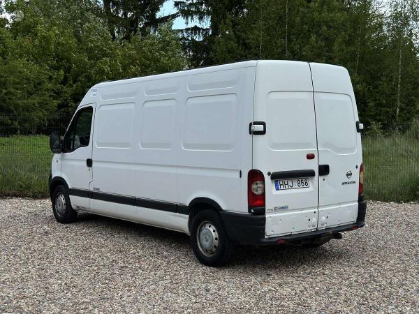 Balts Nissan Interstar 2005 Viļņa, ar dzinēja tilpumu 2.46 L un nobraukumu 350 tūkst. km par 4990 €, foto 4 vietnē AUTOMOTO.COM.LV