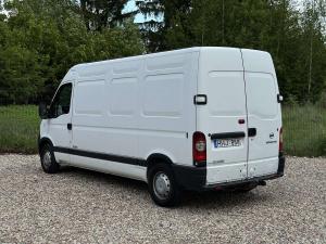White Nissan Interstar 2005 in Vilnius, with an engine capacity of 2.46 L and mileage of 350 thousand km for 4990 €, photo 4 on AUTOMOTO.COM.LV