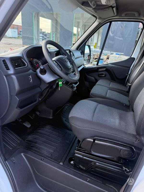 Balts Nissan Interstar 2021 Kauņa, ar dzinēja tilpumu 2.30 L un nobraukumu 175 tūkst. km par 6800 €, foto 7 vietnē AUTOMOTO.COM.LV