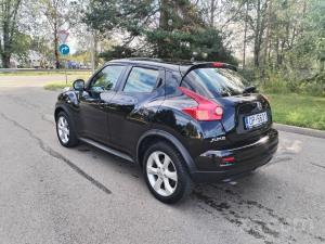 Черный Ниссан Жук 2010 в Рига, объемом двигателя 1.60 л и пробегом 239 тыс. км за 4650 €, фото 4 на AUTOMOTO.COM.LV