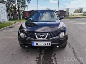 Черный Ниссан Жук 2010 в Рига, объемом двигателя 1.60 л и пробегом 239 тыс. км за 4650 €, фото 9 на AUTOMOTO.COM.LV
