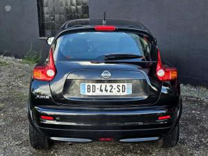 Black Nissan Juke 2010 in Siauliai, with an engine capacity of 1.60 L and mileage of 255 thousand km for 4200 €, photo 5 on AUTOMOTO.COM.LV
