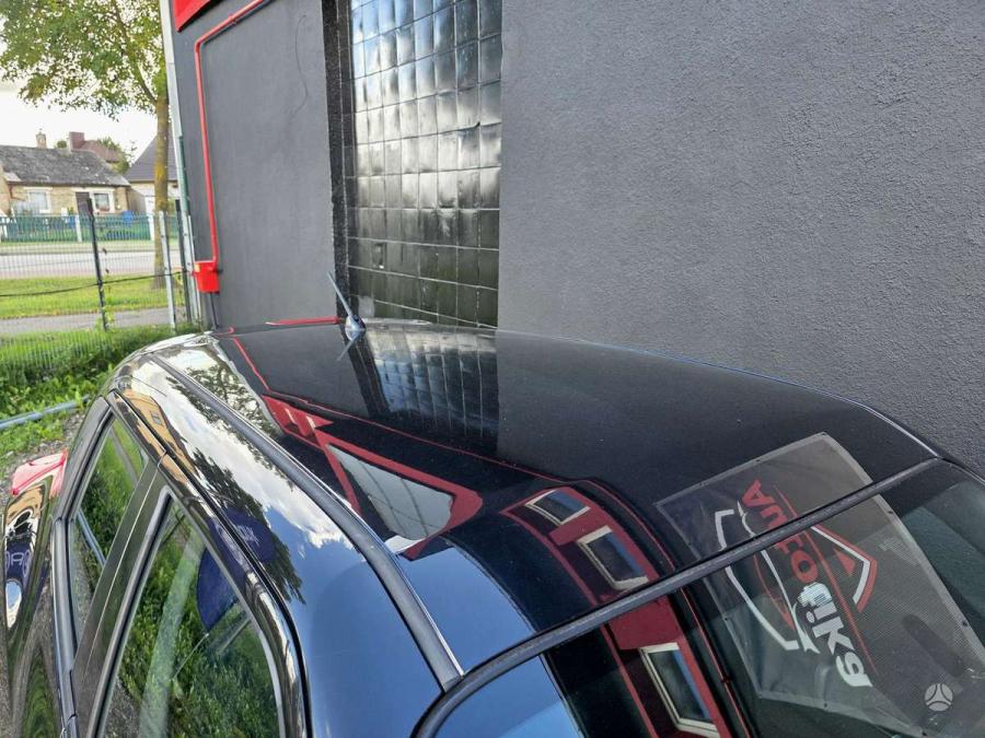 Black Nissan Juke 2010 in Siauliai, with an engine capacity of 1.60 L and mileage of 255 thousand km for 4200 €, photo 13 on AUTOMOTO.COM.LV
