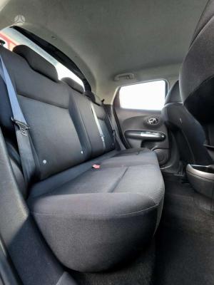 Black Nissan Juke 2010 in Siauliai, with an engine capacity of 1.60 L and mileage of 255 thousand km for 4200 €, photo 20 on AUTOMOTO.COM.LV