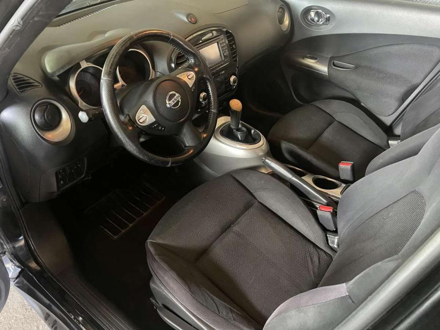 Melns Nissan Juke 2010 Viļņa, ar dzinēja tilpumu 1.60 L un nobraukumu 228 tūkst. km par 3000 €, foto 10 vietnē AUTOMOTO.COM.LV