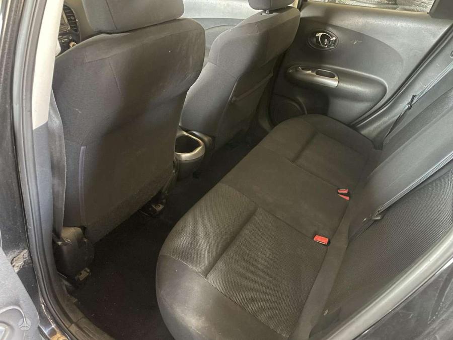 Melns Nissan Juke 2010 Viļņa, ar dzinēja tilpumu 1.60 L un nobraukumu 228 tūkst. km par 3000 €, foto 11 vietnē AUTOMOTO.COM.LV
