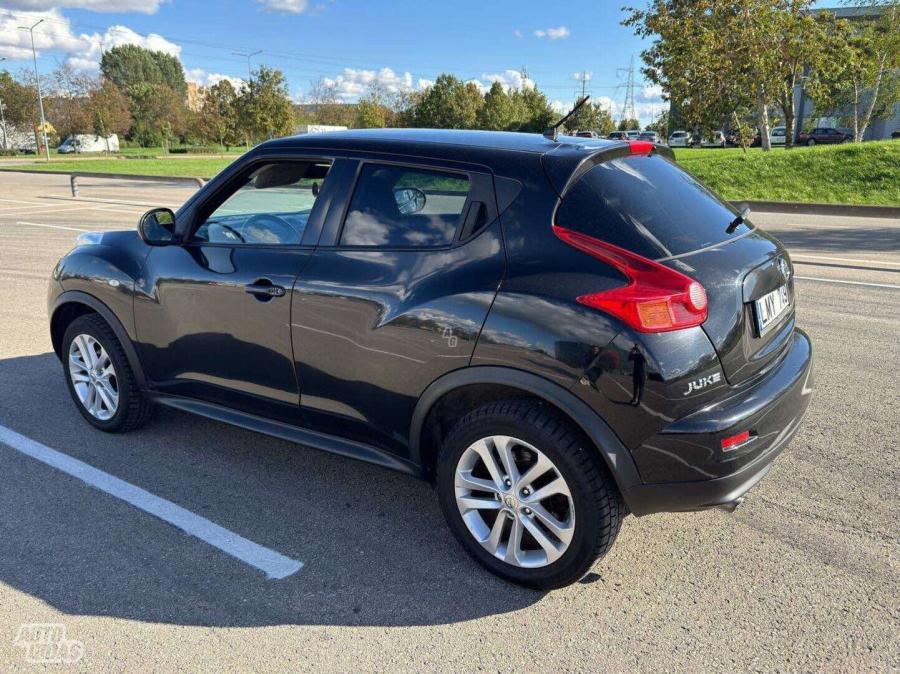 Melns Nissan Juke 2011 Šauļi, ar dzinēja tilpumu 1.50 L un nobraukumu 203 tūkst. km par 3700 €, foto 5 vietnē AUTOMOTO.COM.LV