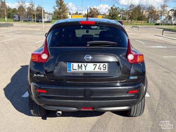 Black Nissan Juke 2011 in Siauliai, with an engine capacity of 1.50 L and mileage of 203 thousand km for 3700 €, photo 6 on AUTOMOTO.COM.LV
