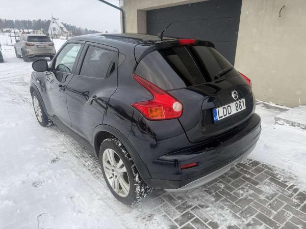 Melns Nissan Juke 2011 Prienai, ar dzinēja tilpumu 1.62 L un nobraukumu 95 tūkst. km par 6300 €, foto 2 vietnē AUTOMOTO.COM.LV