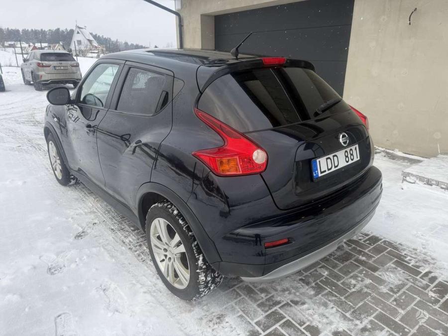 Melns Nissan Juke 2011 Prienai, ar dzinēja tilpumu 1.62 L un nobraukumu 95 tūkst. km par 6300 €, foto 2 vietnē AUTOMOTO.COM.LV
