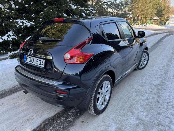 Melns Nissan Juke 2011 Viļņa, ar dzinēja tilpumu 1.62 L un nobraukumu 140 tūkst. km par 6499 €, foto 4 vietnē AUTOMOTO.COM.LV