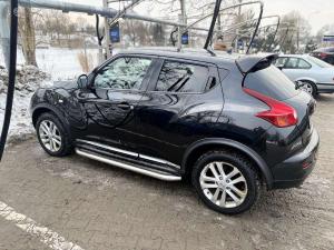 Black Nissan Juke 2011 in Vilnius, with an engine capacity of 1.46 L and mileage of 290 thousand km for 3000 €, photo 3 on AUTOMOTO.COM.LV
