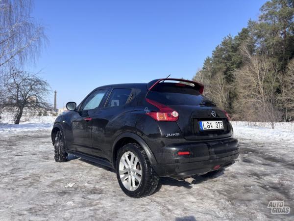 Melns Nissan Juke 2011 Viļņa, ar dzinēja tilpumu 1.60 L un nobraukumu 140 tūkst. km par 6100 €, foto 2 vietnē AUTOMOTO.COM.LV