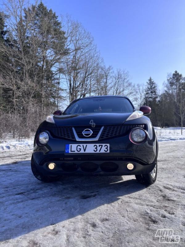Melns Nissan Juke 2011 Viļņa, ar dzinēja tilpumu 1.60 L un nobraukumu 140 tūkst. km par 6100 €, foto 10 vietnē AUTOMOTO.COM.LV