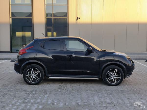 Black Nissan Juke 2011 in Vilnius, with an engine capacity of 1.50 L and mileage of 154 thousand km for 5000 €, photo 2 on AUTOMOTO.COM.LV