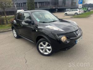 Black Nissan Juke 2011 in Riga, with an engine capacity of 1.50 L and mileage of 0 thousand km for 4700 €, photo 6 on AUTOMOTO.COM.LV