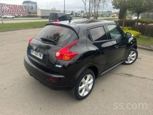 Black Nissan Juke 2011 in Riga, with an engine capacity of 1.50 L and mileage of 0 thousand km for 4700 €, photo 14 on AUTOMOTO.COM.LV