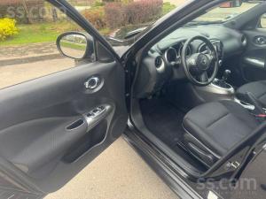 Black Nissan Juke 2011 in Riga, with an engine capacity of 1.50 L and mileage of 0 thousand km for 4700 €, photo 15 on AUTOMOTO.COM.LV