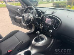 Black Nissan Juke 2011 in Riga, with an engine capacity of 1.50 L and mileage of 0 thousand km for 4700 €, photo 20 on AUTOMOTO.COM.LV