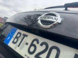 Black Nissan Juke 2011 in Riga, with an engine capacity of 1.50 L and mileage of 0 thousand km for 4700 €, photo 21 on AUTOMOTO.COM.LV
