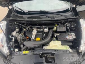 Black Nissan Juke 2011 in Riga, with an engine capacity of 1.50 L and mileage of 0 thousand km for 4700 €, photo 23 on AUTOMOTO.COM.LV