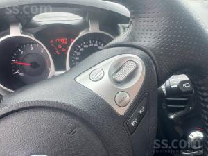 Black Nissan Juke 2011 in Riga, with an engine capacity of 1.50 L and mileage of 0 thousand km for 4700 €, photo 28 on AUTOMOTO.COM.LV