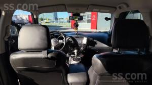 Black Nissan Juke 2011 in Riga, with an engine capacity of 1.60 L and mileage of 179 thousand km for 6200 €, photo 11 on AUTOMOTO.COM.LV