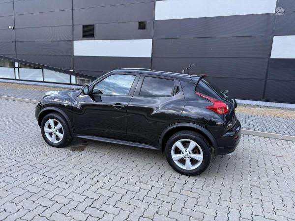 Melns Nissan Juke 2011 Panevēža, ar dzinēja tilpumu 1.46 L un nobraukumu 211 tūkst. km par 5300 €, foto 10 vietnē AUTOMOTO.COM.LV