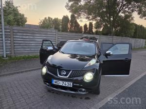 Black Nissan Juke 2011 in Jelgava, with an engine capacity of 1.50 L and mileage of 285 thousand km for 5590 €, photo 4 on AUTOMOTO.COM.LV