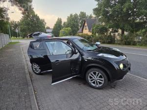 Black Nissan Juke 2011 in Jelgava, with an engine capacity of 1.50 L and mileage of 285 thousand km for 5590 €, photo 7 on AUTOMOTO.COM.LV