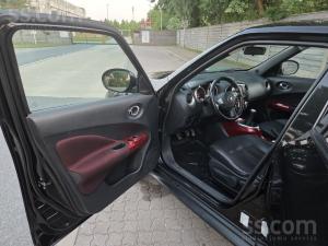 Black Nissan Juke 2011 in Jelgava, with an engine capacity of 1.50 L and mileage of 285 thousand km for 5590 €, photo 14 on AUTOMOTO.COM.LV