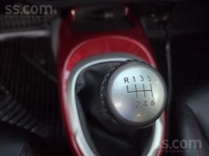 Black Nissan Juke 2011 in Jelgava, with an engine capacity of 1.50 L and mileage of 285 thousand km for 5590 €, photo 19 on AUTOMOTO.COM.LV