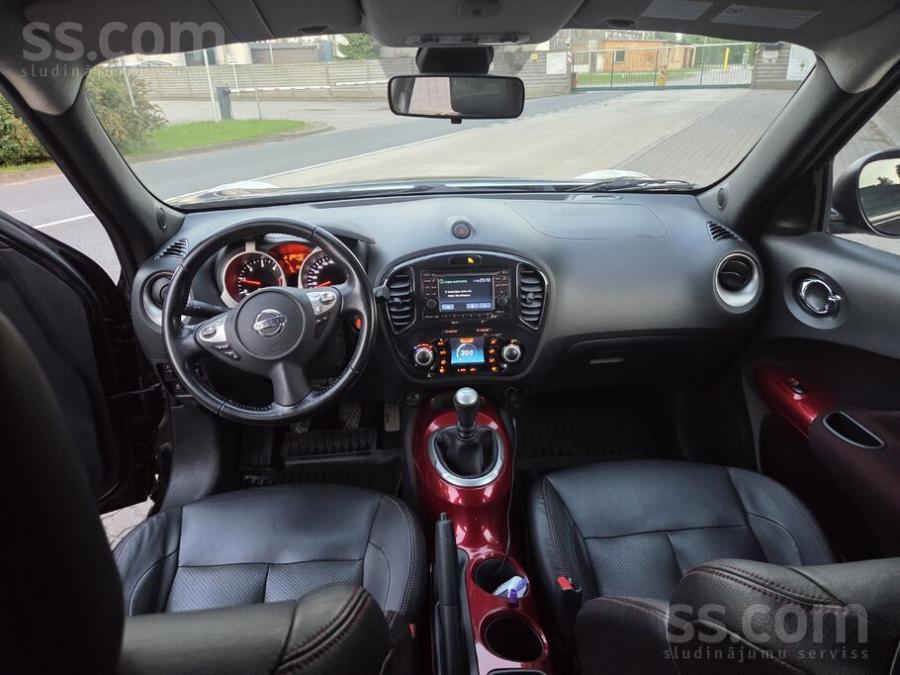 Black Nissan Juke 2011 in Jelgava, with an engine capacity of 1.50 L and mileage of 285 thousand km for 5590 €, photo 21 on AUTOMOTO.COM.LV