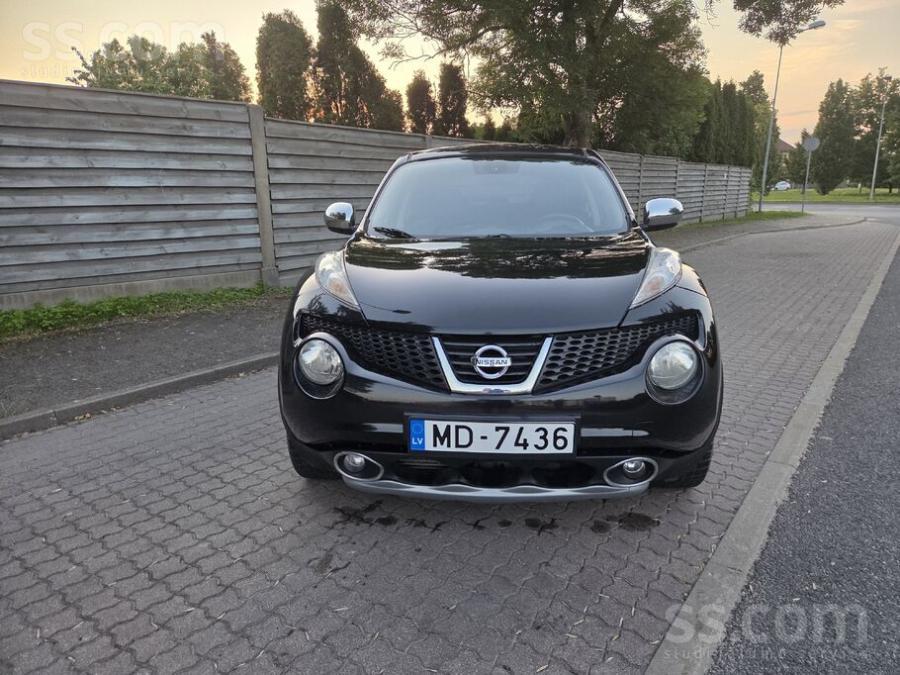 Black Nissan Juke 2011 in Jelgava, with an engine capacity of 1.50 L and mileage of 285 thousand km for 5590 €, photo 22 on AUTOMOTO.COM.LV