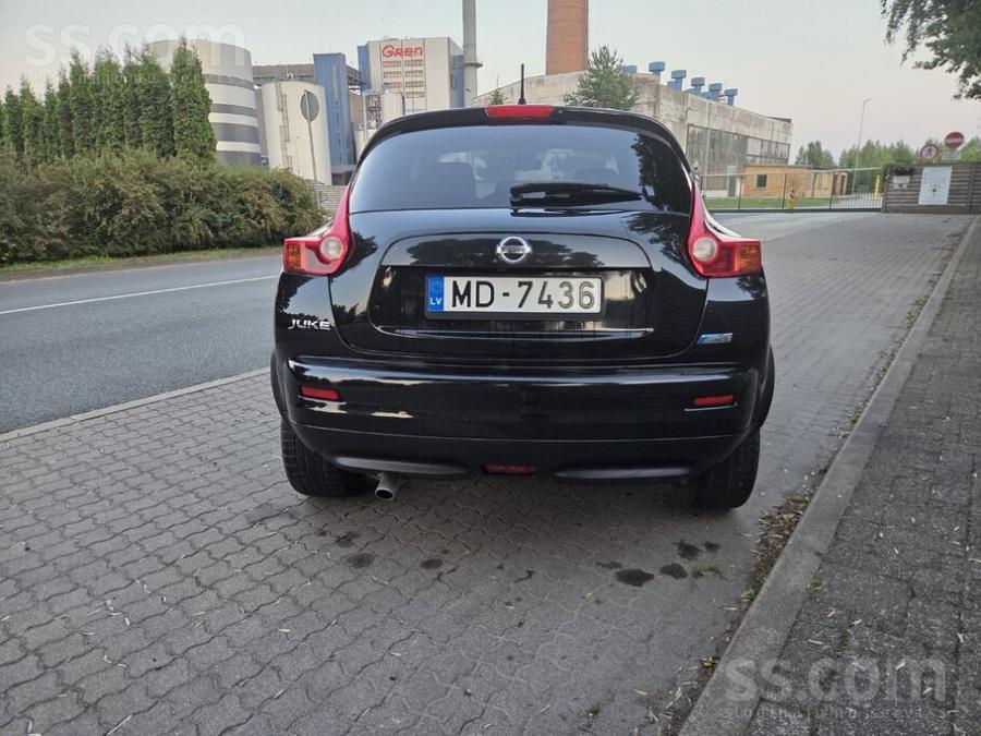 Black Nissan Juke 2011 in Jelgava, with an engine capacity of 1.50 L and mileage of 285 thousand km for 5590 €, photo 26 on AUTOMOTO.COM.LV