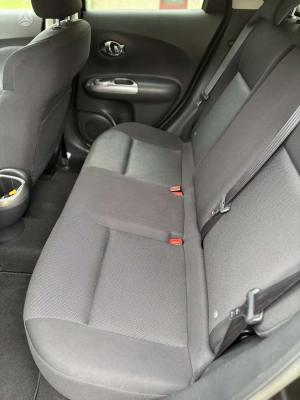 Black Nissan Juke 2011 in Vilnius, with an engine capacity of 1.60 L and mileage of 113 thousand km for 4990 €, photo 6 on AUTOMOTO.COM.LV