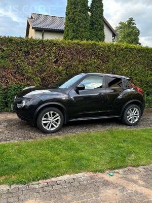 Black Nissan Juke 2011 in Riga, with an engine capacity of 1.50 L and mileage of 122 thousand km for 5950 €, photo  on AUTOMOTO.COM.LV