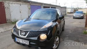 Black Nissan Juke 2011 in Riga, with an engine capacity of 1.60 L and mileage of 135 thousand km for 4300 €, photo  on AUTOMOTO.COM.LV