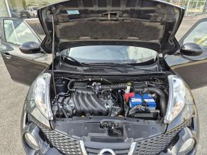 Black Nissan Juke 2011 in Panevezys, with an engine capacity of 1.60 L and mileage of 174 thousand km for 5650 €, photo 21 on AUTOMOTO.COM.LV