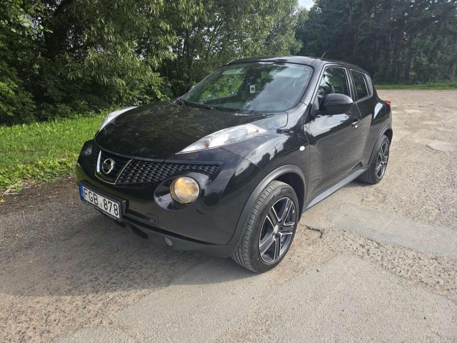 Melns Nissan Juke 2011 Panevēža, ar dzinēja tilpumu 1.46 L un nobraukumu 261 tūkst. km par 4200 €, foto 1 vietnē AUTOMOTO.COM.LV