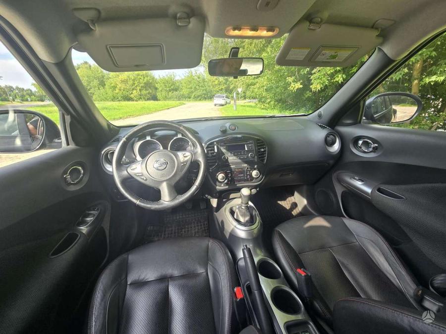 Melns Nissan Juke 2011 Panevēža, ar dzinēja tilpumu 1.46 L un nobraukumu 261 tūkst. km par 4200 €, foto 8 vietnē AUTOMOTO.COM.LV
