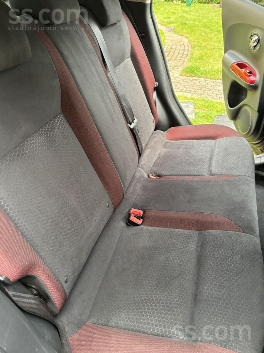 Melns Nissan Juke 2011 Rīga, ar dzinēja tilpumu 1.50 L un nobraukumu 122 tūkst. km par 5399 €, foto 11 vietnē AUTOMOTO.COM.LV