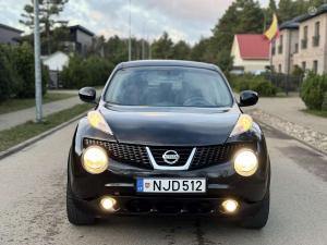 Black Nissan Juke 2012 in Klaipeda, with an engine capacity of 1.62 L and mileage of 136 thousand km for 3650 €, photo 2 on AUTOMOTO.COM.LV
