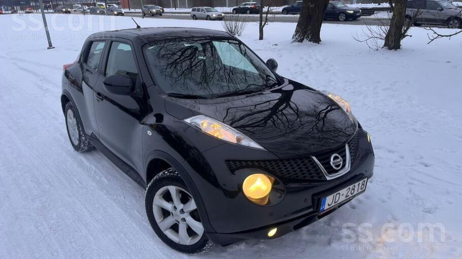 Melns Nissan Juke 2012 Rīga, ar dzinēja tilpumu 1.60 L un nobraukumu 148 tūkst. km par 6500 €, foto 1 vietnē AUTOMOTO.COM.LV