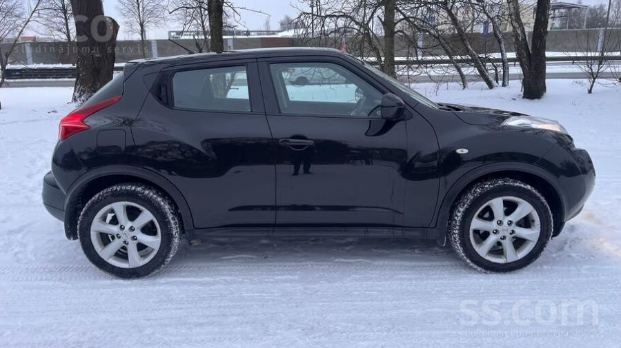 Melns Nissan Juke 2012 Rīga, ar dzinēja tilpumu 1.60 L un nobraukumu 148 tūkst. km par 6500 €, foto 7 vietnē AUTOMOTO.COM.LV