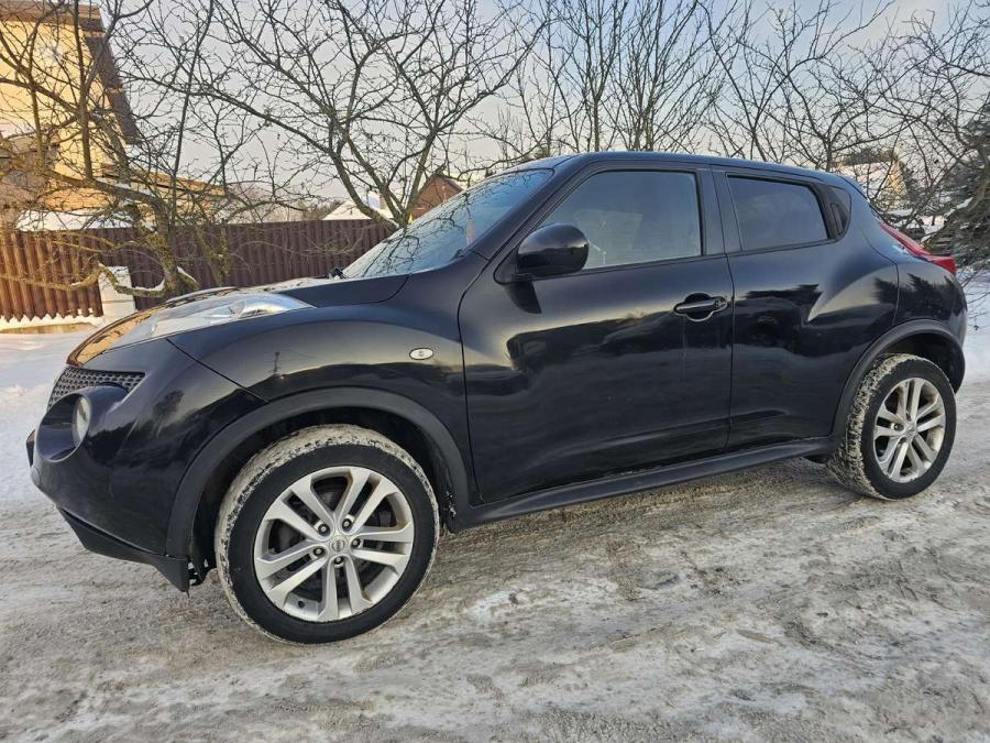 Melns Nissan Juke 2012 Kauņa, ar dzinēja tilpumu 1.46 L un nobraukumu 228 tūkst. km par 4150 €, foto 5 vietnē AUTOMOTO.COM.LV