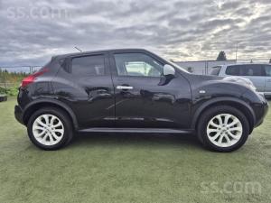Black Nissan Juke 2012 in Liepaja, with an engine capacity of 1.50 L and mileage of 242 thousand km for 5500 €, photo 5 on AUTOMOTO.COM.LV